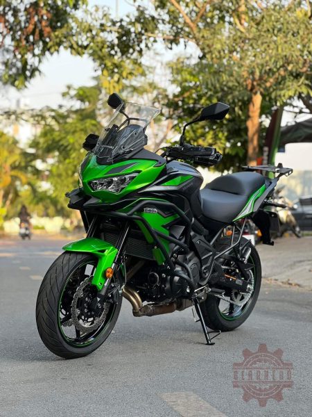 Review: One Year on a 2023 Kawasaki Versys 650 - Gearhead